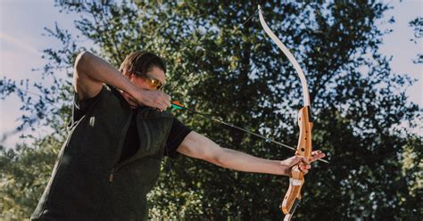 How To Aim A Recurve Bow Without Sights Quiver Me Timbers