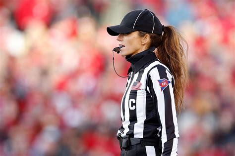 Female Nfl Refs 2025 What We Learned From The First Full Time Woman