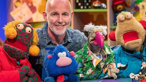 Zig And Zag Call For The Den To Return To RTÉ And Save Christmas