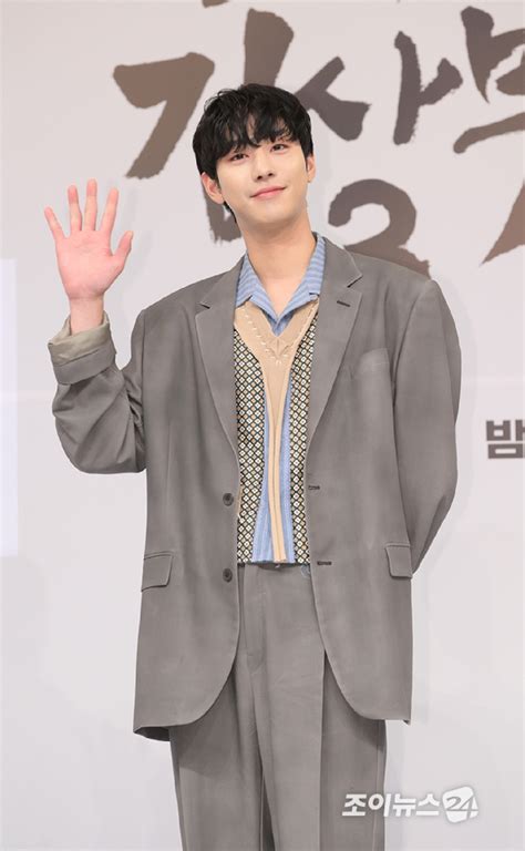 안효섭 선업튀 감독 만날까 천국의 밤 제안 받은 작품 중 하나 공식