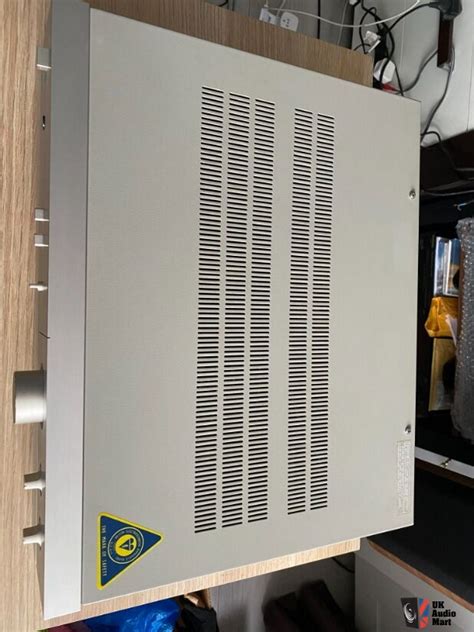 Hitachi Ha 7700 Dual Mono Mos Fet Stereo Integrated Amplifier Photo