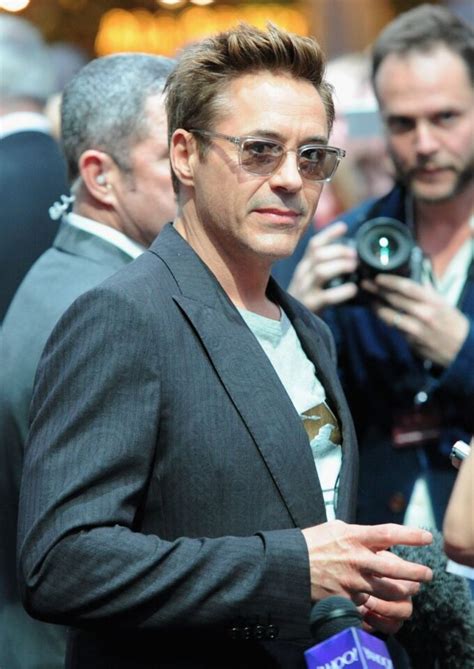 Robert Downey Jr Net Worth And Wife Famous People Today