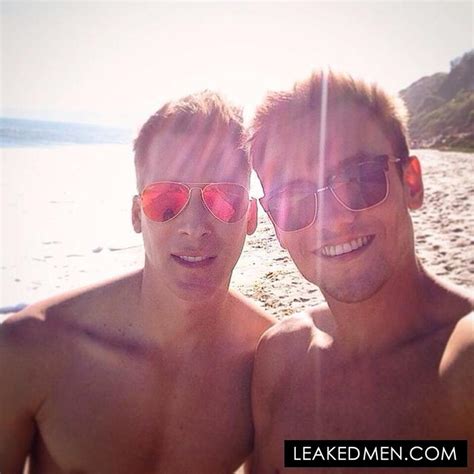 Dustin Lance Black Leaked Nude Pics And Gay Sex Tape Leaked Men