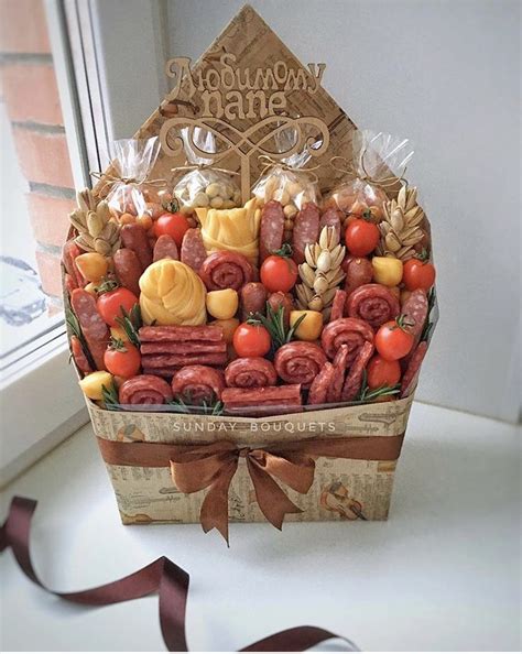 Мужской букет | Food bouquet, Easter fun food, Edible bouquets