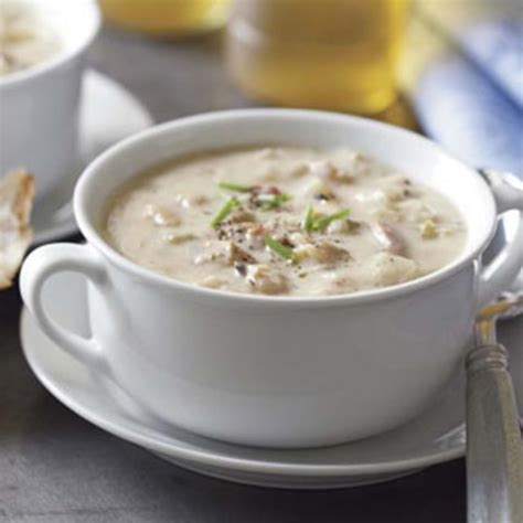 Dans Crockpot Clam Chowder