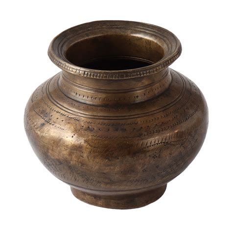 Traditional Brass Pot With Engraving Dotted Pattern