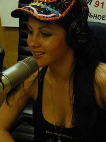 Elena Berkova Robin S SM Website