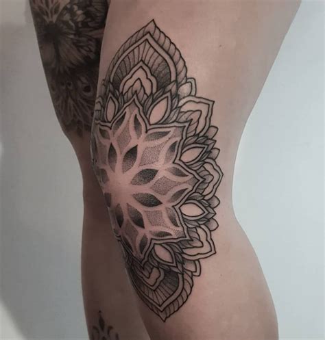 Tattoos By Viktor Westberg Vücut Dövmeleri Bacak Dövmeleri Mandala