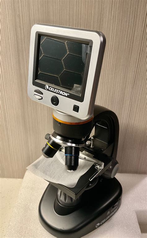 Celestron 44341 Lcd Digital Microscope Ii Black