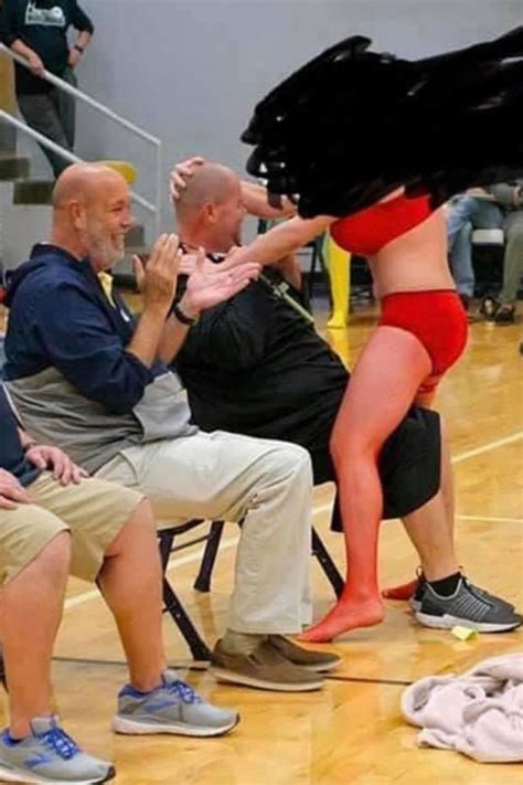Kentucky Principal Probed After Getting Lap Dance At Homecoming