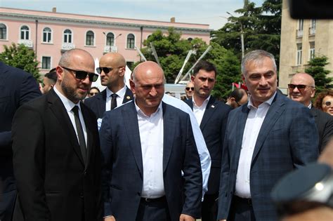 გორის 🇬🇪 გორში ცენტრალურ მოედანზე საზეიმო ღონისძიებები მიმდინარეობს 🇬🇪 ღონისძიებებს