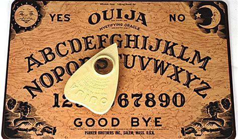 La Ouija La Tabla Que Supuestamente Permite Comunicarnos Con Los Esp Ritus Pero Cuidado La