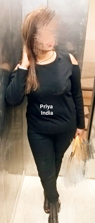 Priya My Wife Age 27 Is A High Profile Escort In Bangalore Near