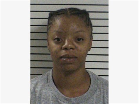 Mooresville Woman Wanted For Failing To Register As Sex Offender