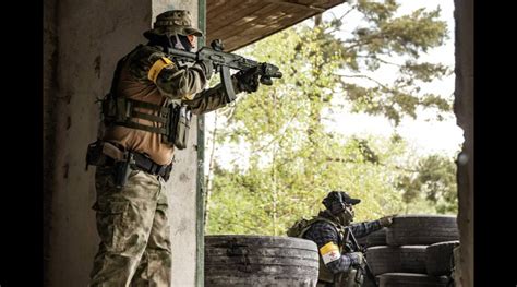 США и КНР решили возобновить военный диалог после встречи Байдена и Си Цзиньпина