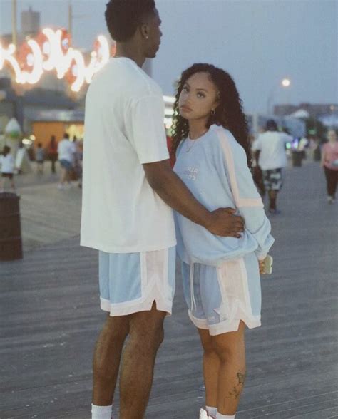 Cute Couple Poses Matching Couple Outfits Cute Couple Selfies