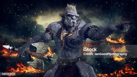 불타는 전투에서 도끼로 싸우는 강력한 판타지 오크 전사 3d 그림입니다 대형에 대한 스톡 사진 및 기타 이미지 대형 도깨비 도끼 Istock