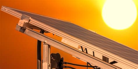 “햇빛으로 1조 벌었다” 영국 태양광 발전 사상 최대 기록 에코프레소 Ecopresso