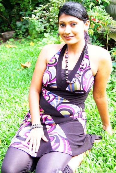 Sl Actress Images Yamuna Erandathis Latest Sexy Photos