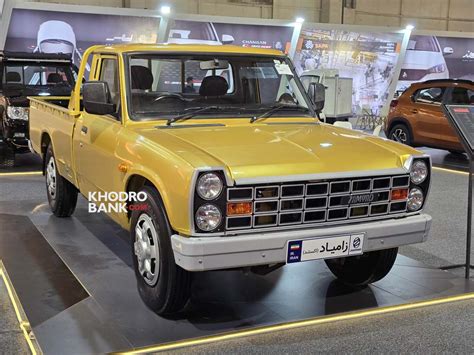 نیسان زامیاد طلایی در نمایشگاه تحول صنعت خودرو 1403 عکس