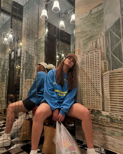 Nayanthara Vignesh Sivan Hong Kong Photos Nayanthara Vignesh Sivan Romantic Pics Nayanthara