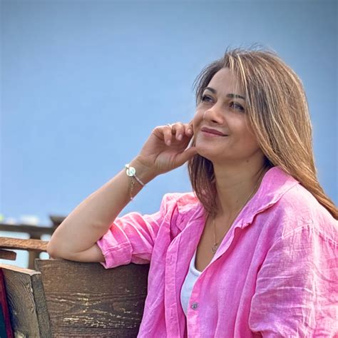 Малкото стадо и голямото стадо са еднакво гладни Еднакво жадни за грижа еднакво нуждаещи се от