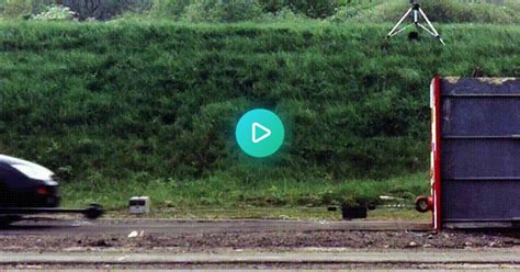 120 Mph Crash Test 190km H  On Imgur