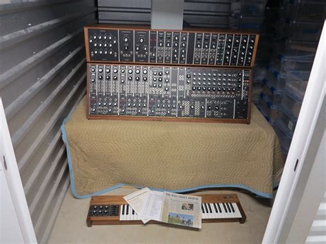Matrixsynth Moog Model 55 Modular Synthesizer With 953 Keyboard Matrixsynth Moog Model 55 Modular Synthesizer With 953 Keyboard