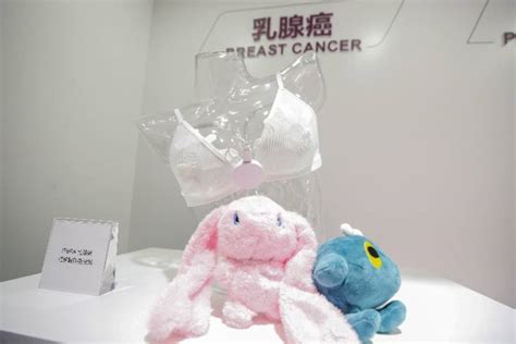 乳腺癌成第一大癌症，一线城市女性终生患病率高达120患者发病率治疗
