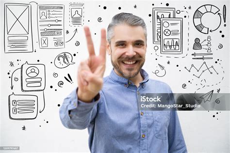 Gambar Ui Atau Ux Yang Digambar Dengan Pria Tampan Memberi Isyarat Foto Stok Unduh Gambar
