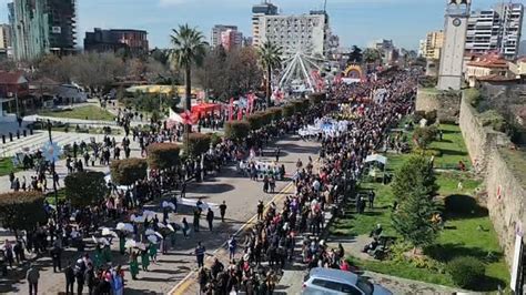 Dita E Verës Në Elbasan Aktivitete Festë Dhe Muzikë Rrugët Të