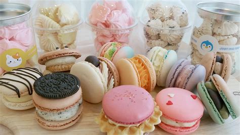 디저트카페얌얌 📣주문주셔서감사합니다 후기는사랑입니다 ️ 29살케이크 한알부족🙋‍♀️ ㅡㅡㅡㅡㅡㅡㅡㅡㅡㅡㅡㅡㅡㅡㅡㅡㅡㅡㅡㅡㅡㅡ ︎ ︎ ︎1️⃣0️⃣월레터링