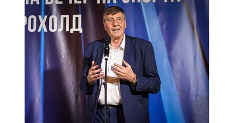 Георги Глушков Взаимодействието между държавата бизнеса и федерациите е важно за спорта