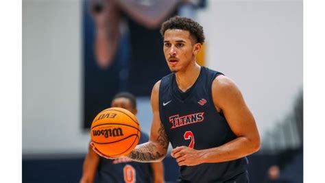 Cal State Fullerton Takes Down Ucsb For 5th Straight Win Orange