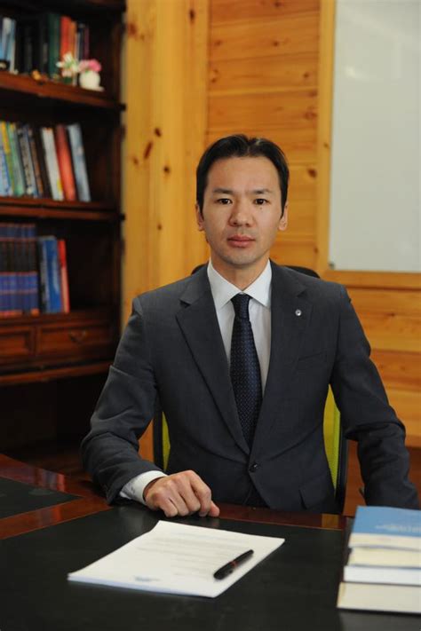 Өмгөөлөгч С Энхбат Facebook