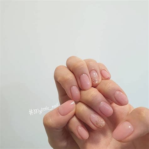 네일 시스루 핑크 시럽 글리터 그라데이션 라운드쉐입 By 마리네일 네일하기 전에 젤라또 Nails