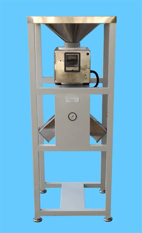Ultracon Gravity Feed Metal Detector With Hopper At Rs 150000 In Ahmedabad
