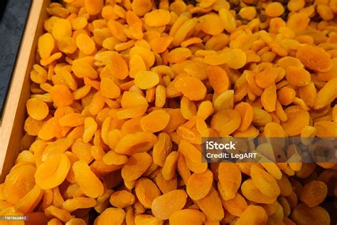 배경을 형성하는 말린 살구 과일 가까운에 대한 스톡 사진 및 기타 이미지 가까운 가득 찬 건강한 생활방식 Istock