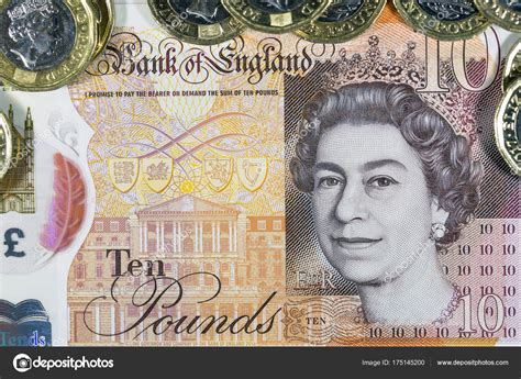 London January 2017 British One Pound Coins Ten Pound Note — Stock