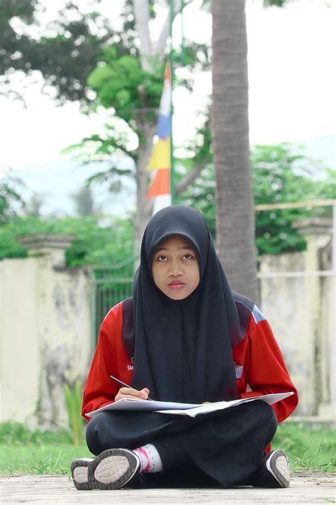 Studying Babe Learning Free Photo On Pixabay Pixabay