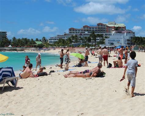 Vacation Beach Goers Flickr