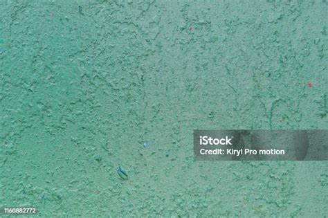 철 금속 의 질감 그린 밝은 녹색 박리 페인트 오래 된 타격 긁힌 상처 와 부식 고대 녹슨 금속 판벽 배경 0명에 대한 스톡 사진 및 기타 이미지 Istock