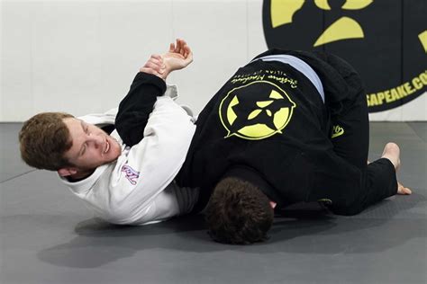 Passing Full Guard With Tripod Opening To Knee Slice Greg Walker Jiu Jitsu