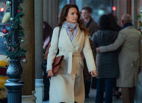 Holiday In The Wild Rob Lowe And Kristin Davis On The Netflix Christmas