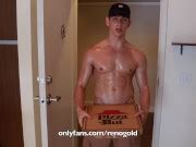 Reno Gold The Pizza Boy Is A Meat Lovers Dream Xxx Mobile Porno Videos Movies Iporntv Net