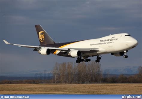 N573up Boeing 747 400fscd Ups Airlines Medium Size