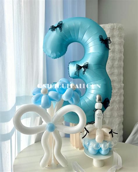 오니리크벌룬 부산풍선 졸업식풍선 꽃다발풍선 레터링풍선 용돈풍선 𝒐𝒏𝒊𝒓𝒊𝒒𝒖𝒆 𝒃𝒂𝒍𝒍𝒐𝒐𝒏🎈 ⠀ ⠀ 생일에 필요한 건 ⠀ 당연히 풍선이쥬 ⠀ 숫자 풍선미니케이크