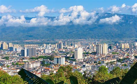 在雷牙让山顶俯瞰芒市 中关村在线摄影论坛