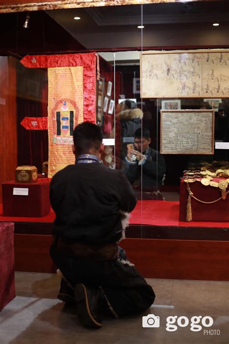 ФОТО Богд хааны ордон музейд дэлгэсэн үзэсгэлэнгээс