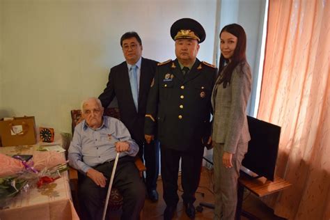 Itoim Халх голын байлдаанд оролцсон 100 настай дайчинд хүндэтгэл үзүүллээ